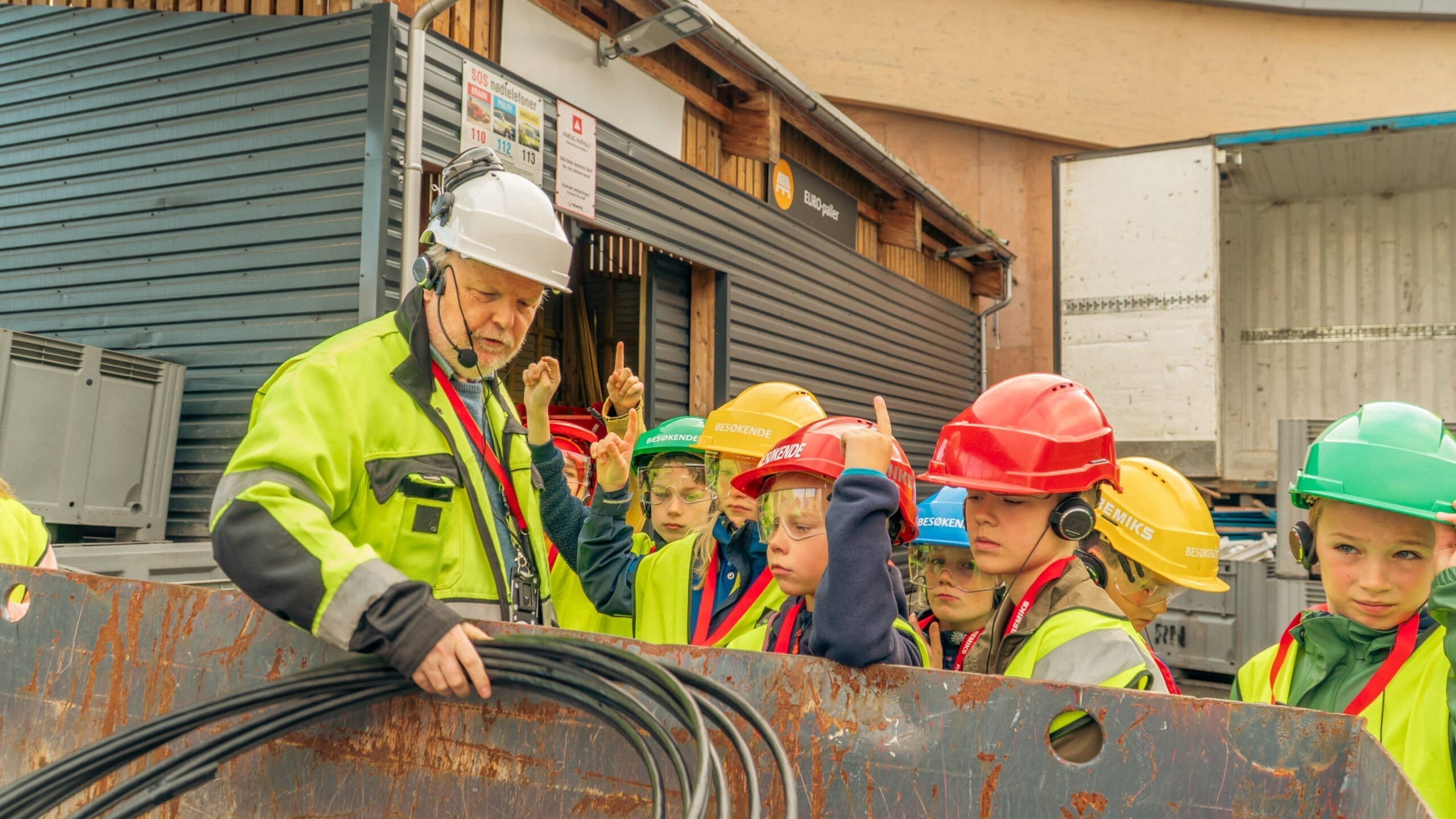 Omvisning hos Remiks - Remiks